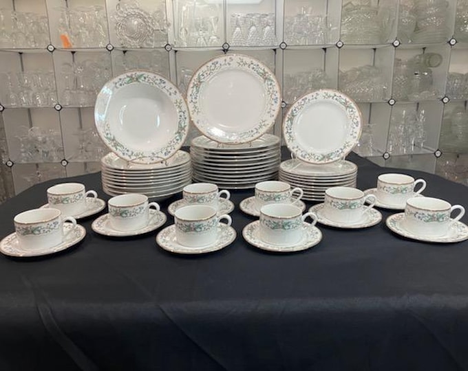 12 Vintage Farberware Fine China Wellesley Plates 7 5/8" Salad Plates ...
