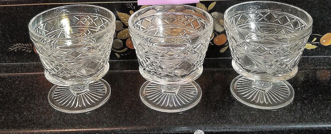 Lot of Vintage Glass Parfait Cups - Etsy