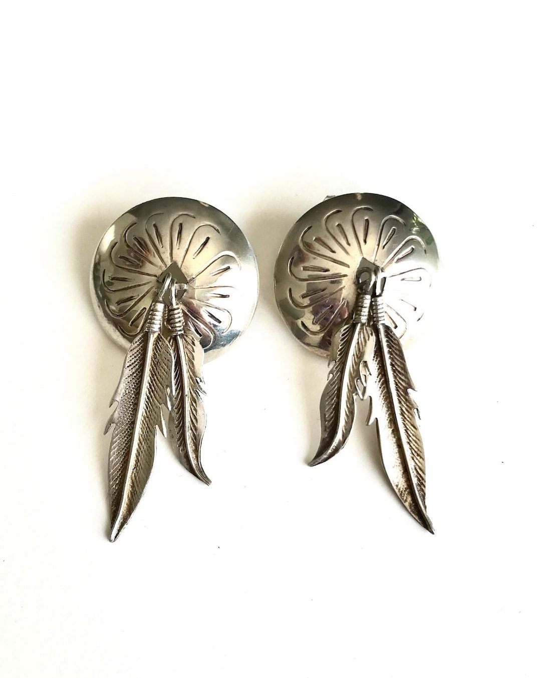 Vintage Sterling Silver Concho Earrings With Feathers - Etsy