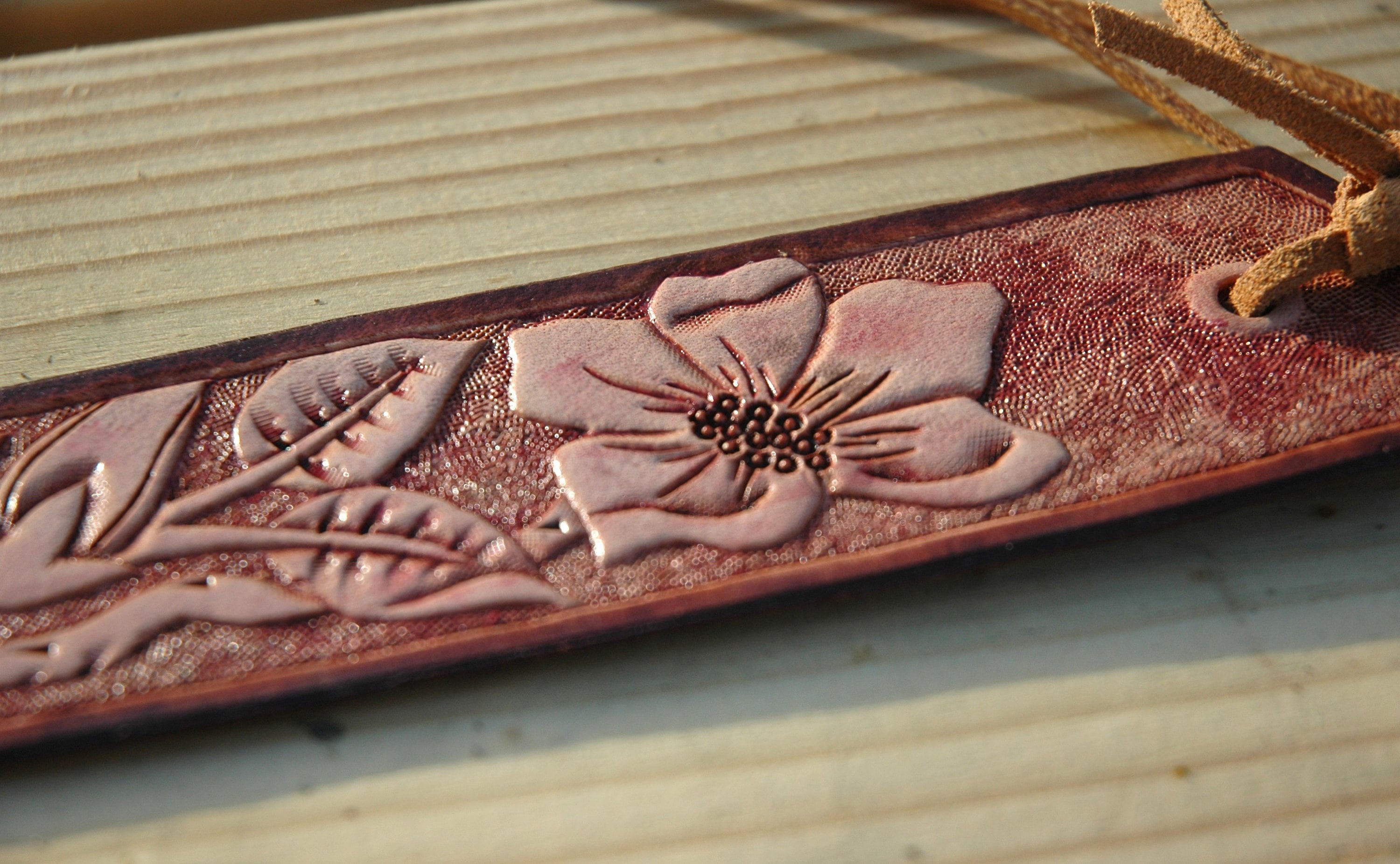 Hand-tooled Leather Bookmark Floral Leather Pattern - Etsy