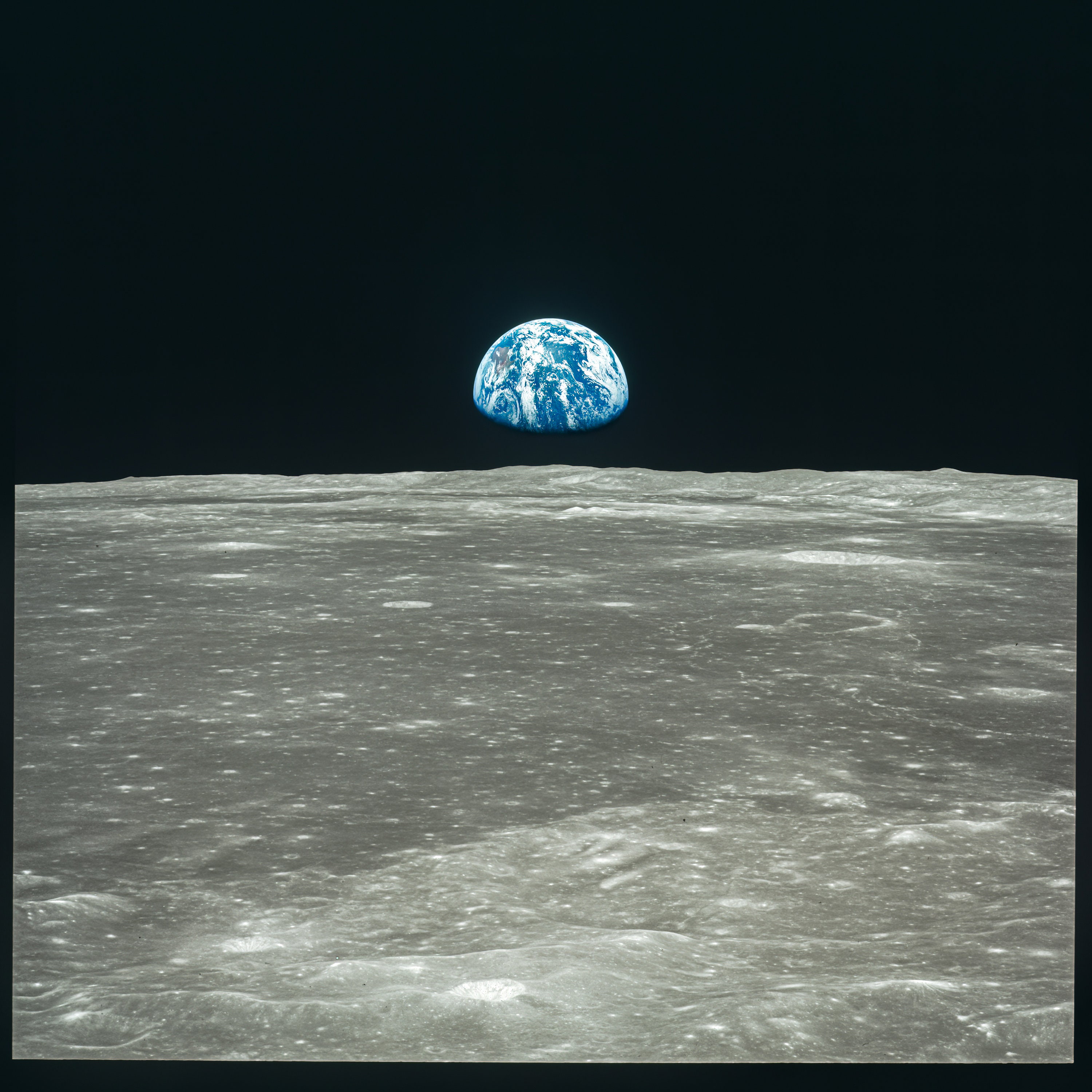 Earthrise Photo Remastered, 70 Megapixel Hi-res Photo - Etsy