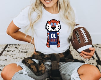 Auburn Preppy Canvas - Etsy