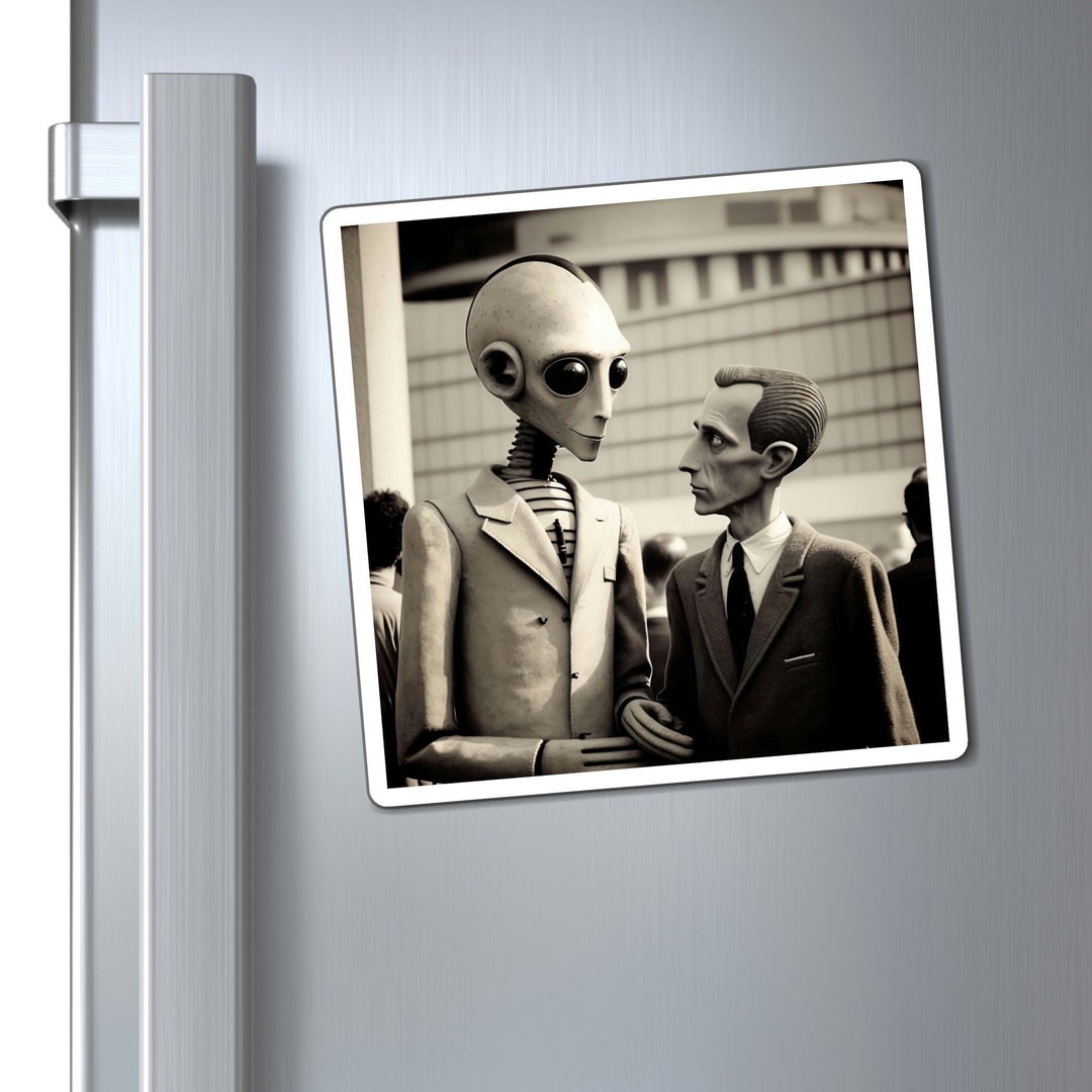 Intergalactic Friendship Magnet, Alien Art, Alien Magnet, Outdoor ...