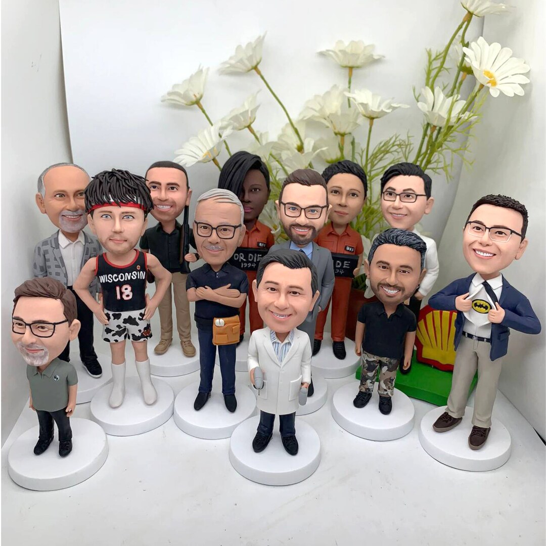 Custom Bobbleheads, Personalized Bobbleheads, Birthday Bobblehead Gifts ...