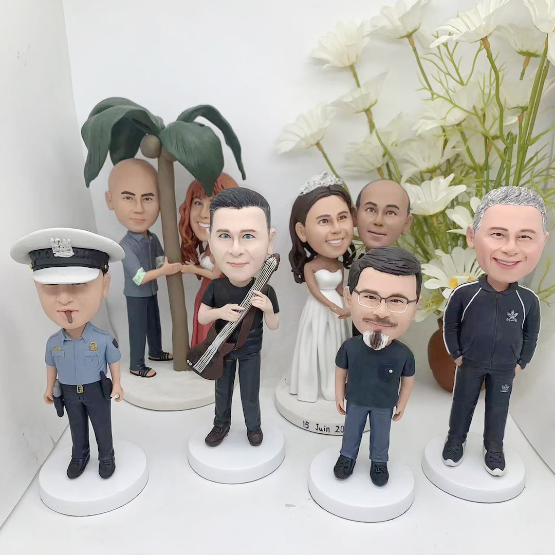 Personalized Bobbleheads, Custom Wedding Best Man Group Bobbleheads ...