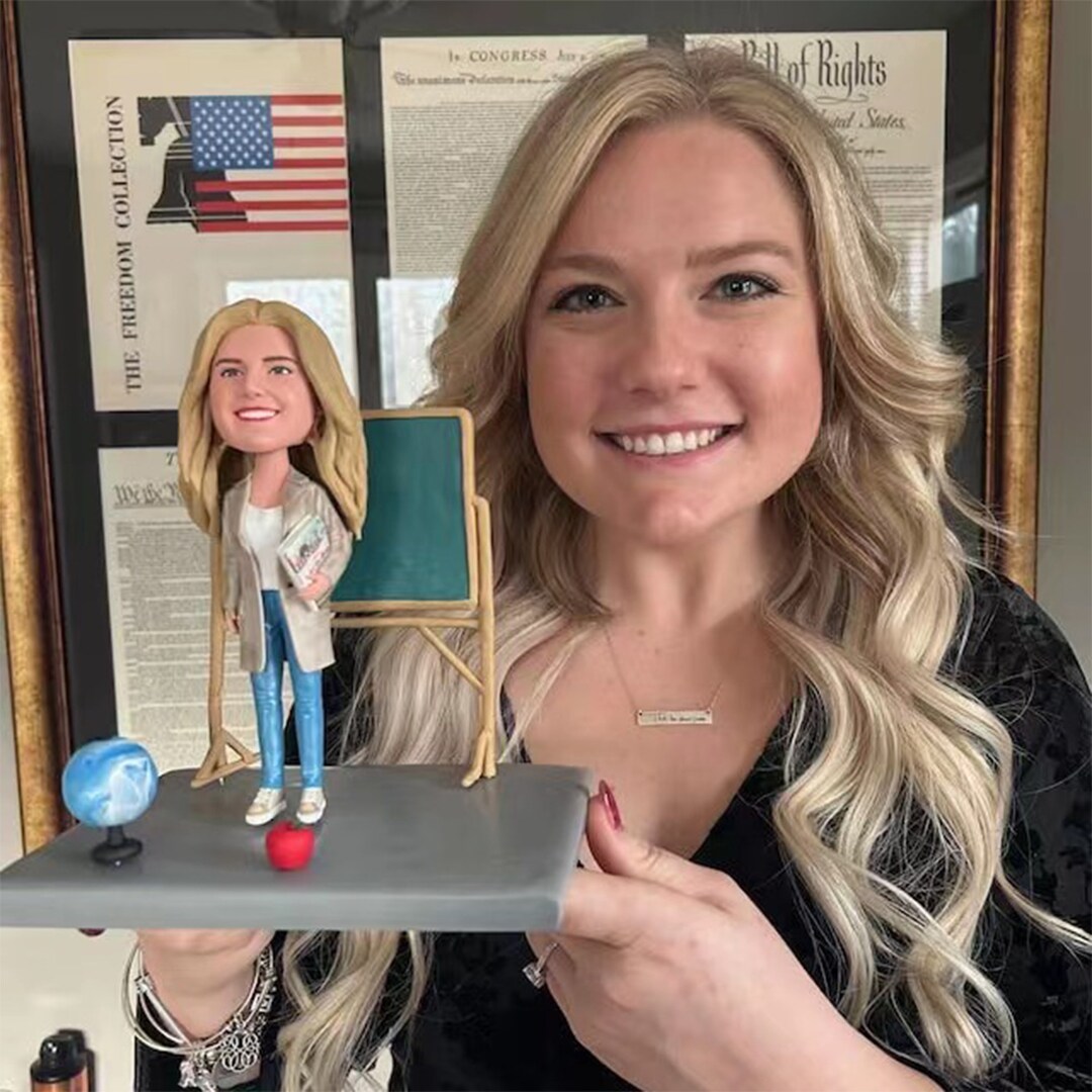 Customized Bobbleheadscustomized Boss Lady Bobbleheads, Personalized ...