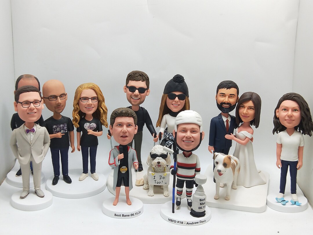 Customized Group Bobbleheads, Bobblehead Gifts for Employees, Custom ...