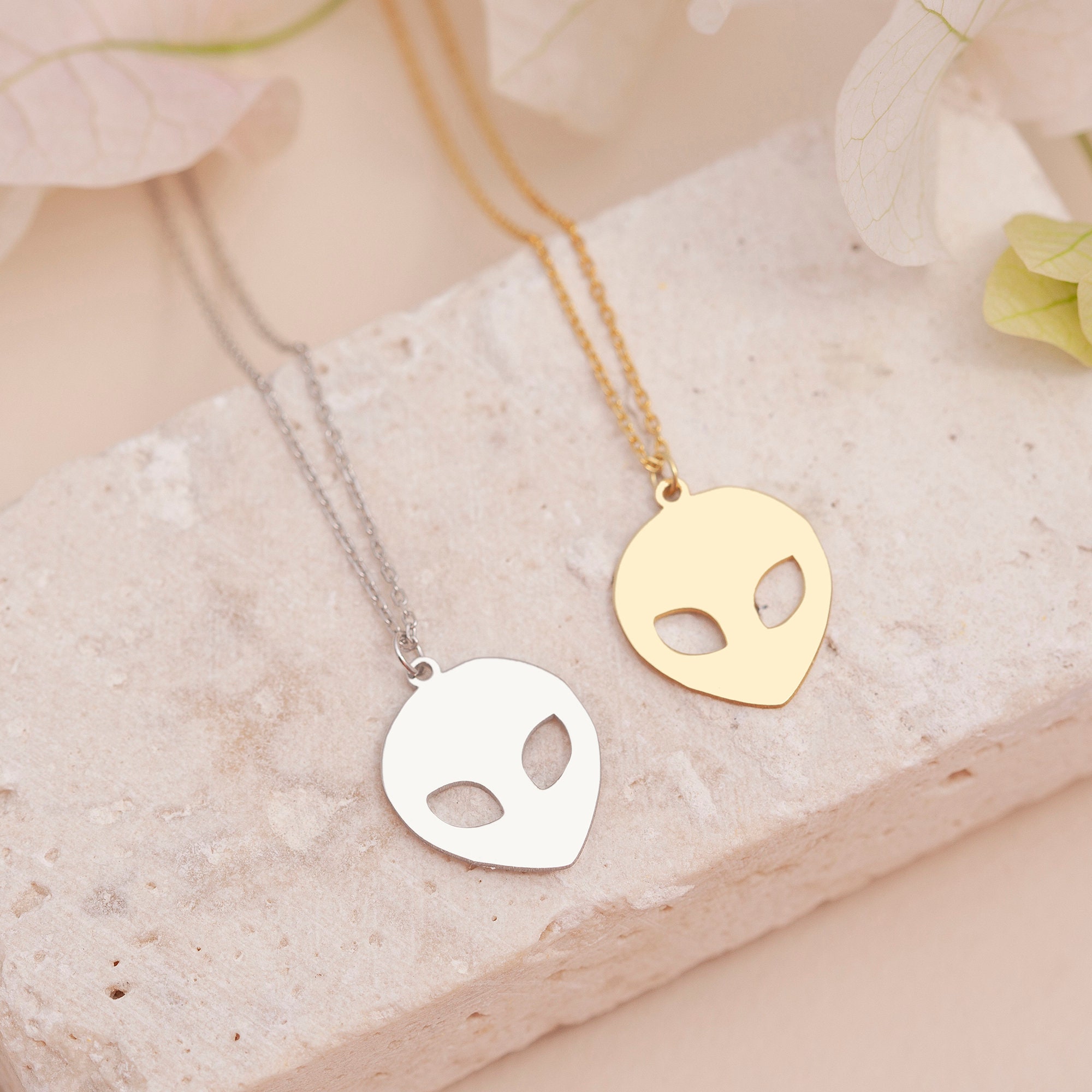 Alien Gold Necklace Tiny Alien Necklace Alien Pendants I - Etsy