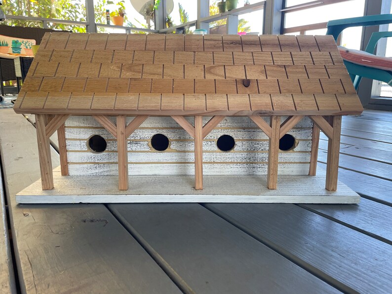 Martin Box Birdhouse // Farm Style Birdhouse // Vintage Birdhouse - Etsy