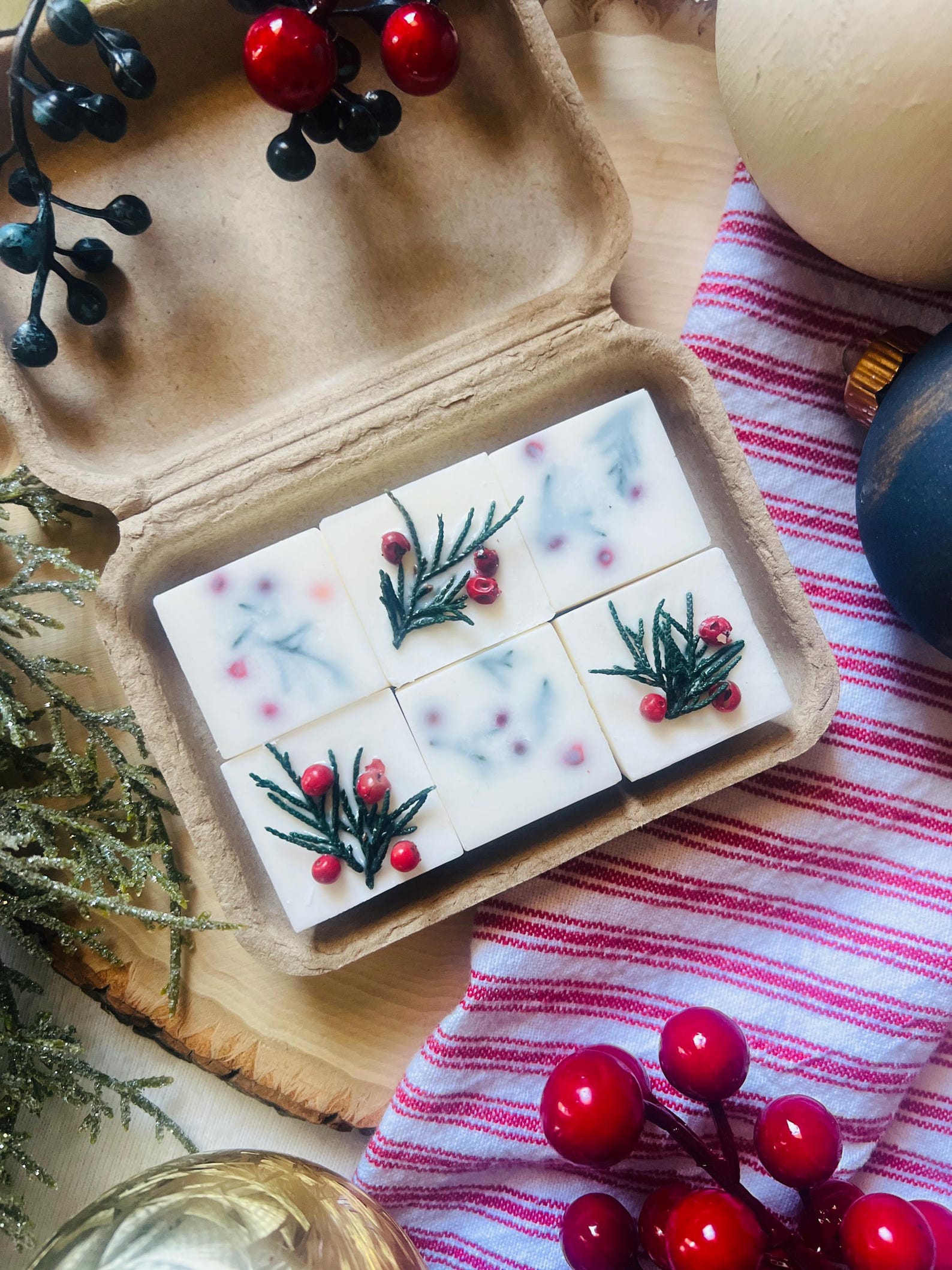 Fraser Fir Wax Melts With Green and Red Berry ｜botanical Wax Tart ｜100% ...