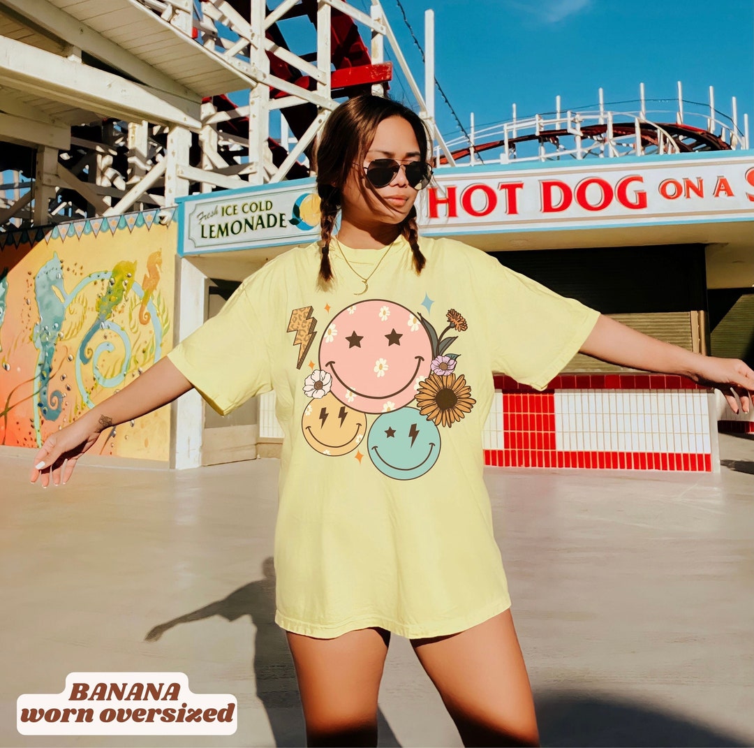 Retro Smiley Face Shirt Preppy Tshirt Comfort Colors VSCO Lightning ...