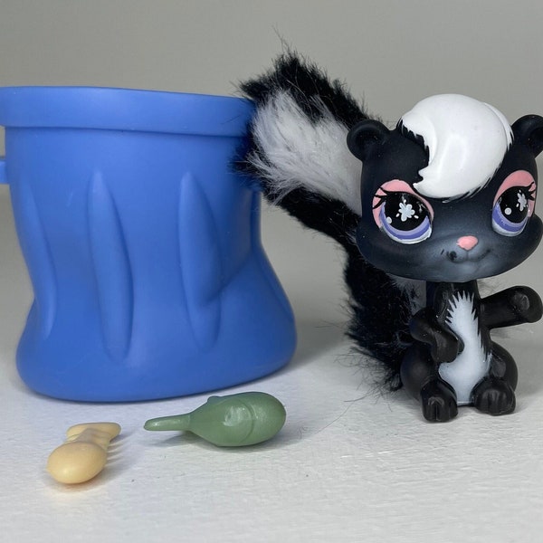 Skunk Littlest Pet Shop - Etsy