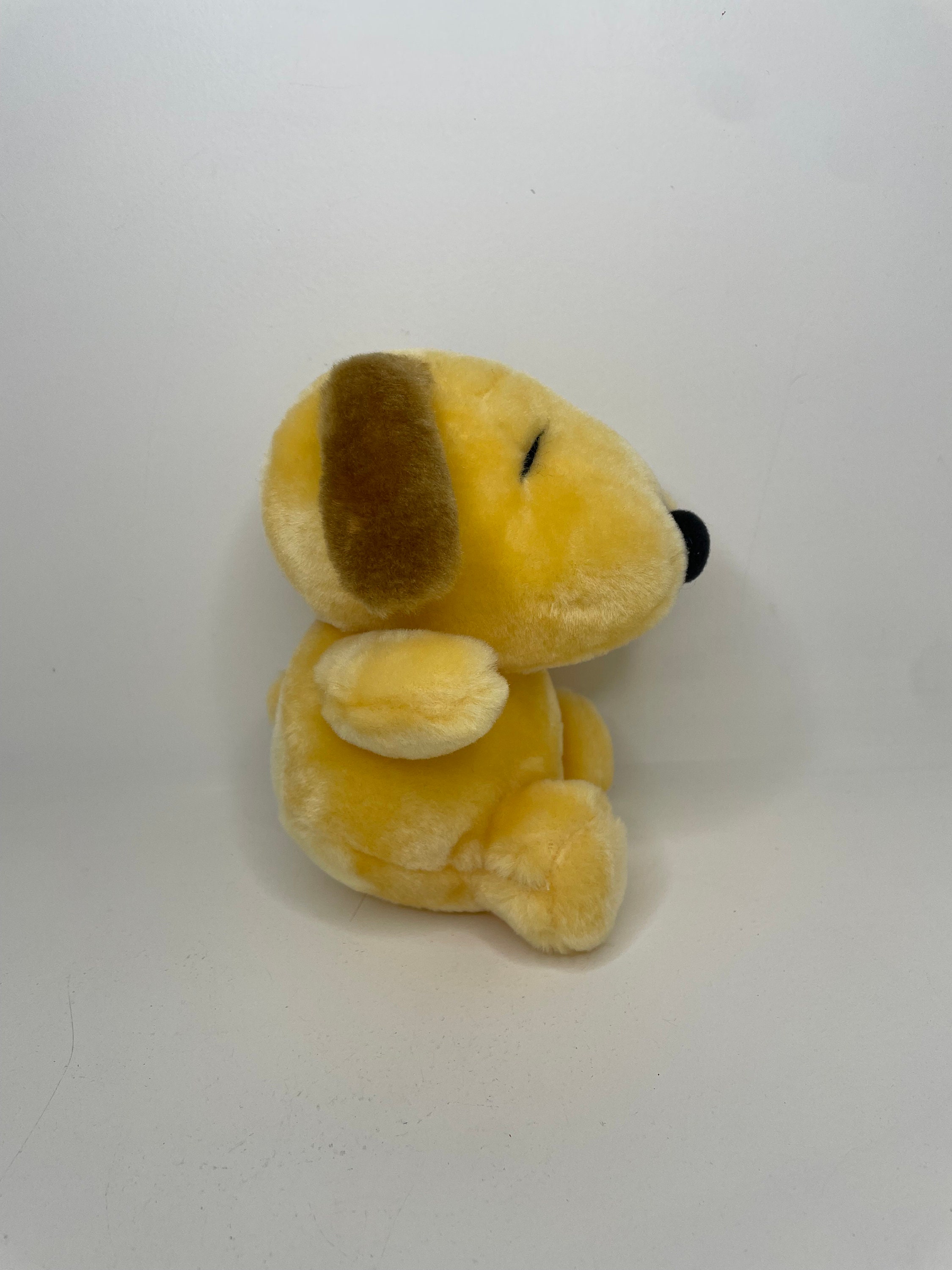 Golden Snoopy Plush - Etsy