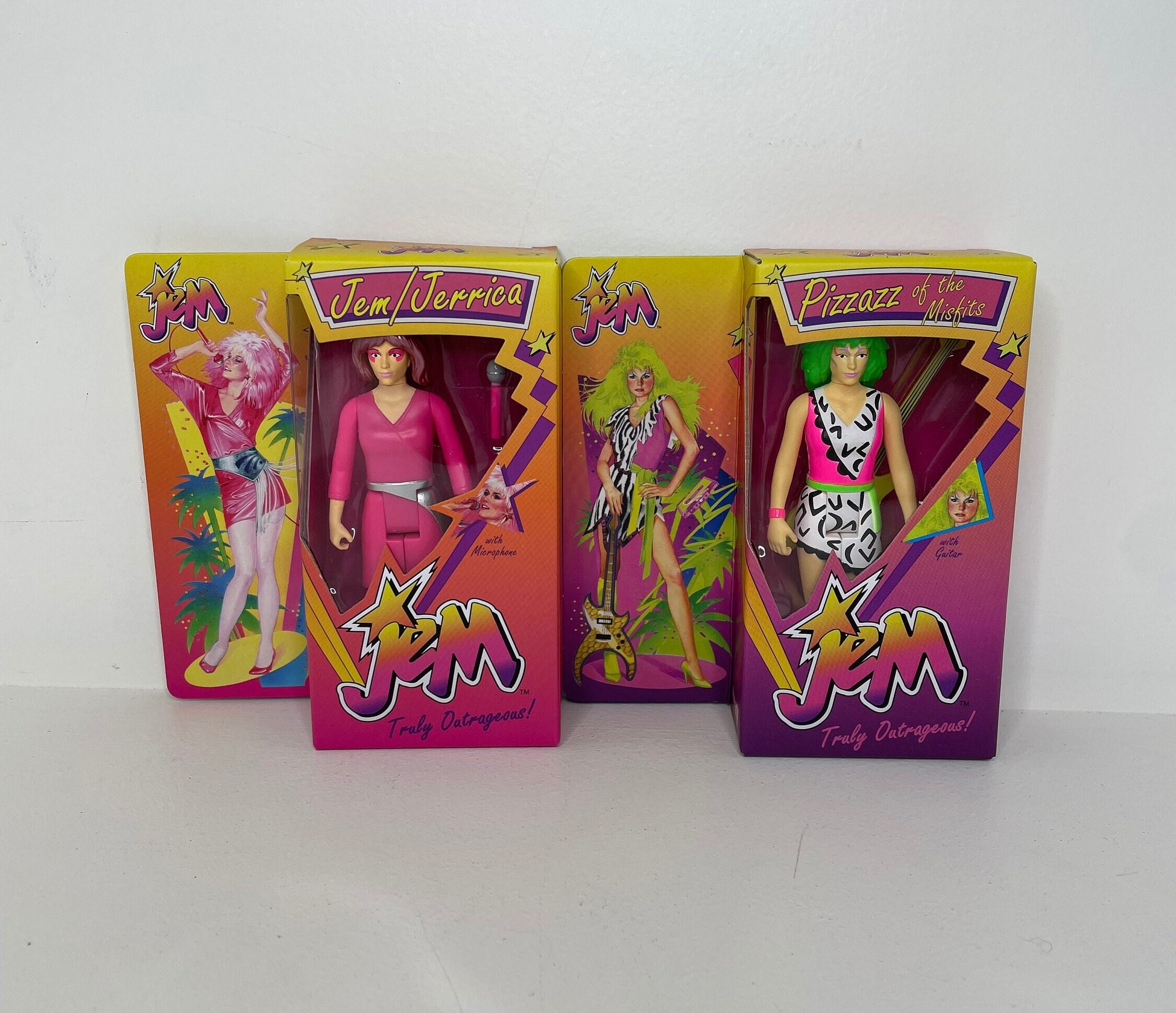 Jem and the Holograms Jem & Pizzaz Reaction Action Figures SDCC ...