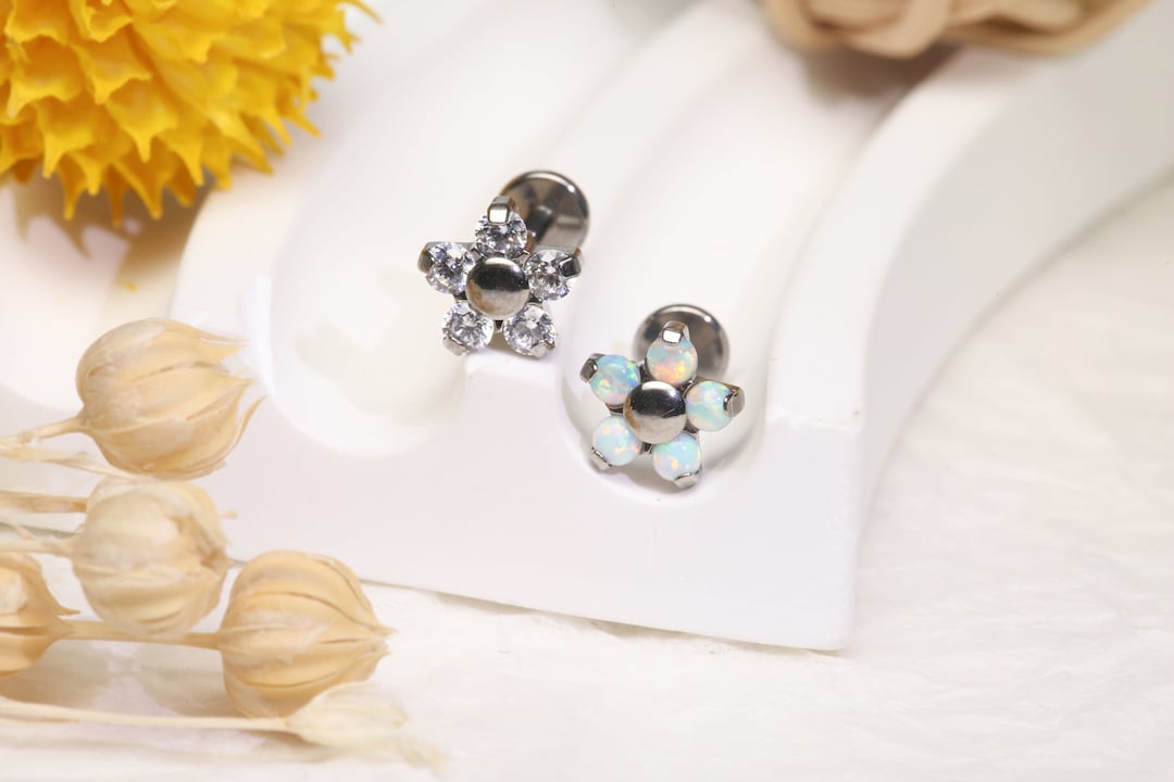 Flower Lip Ring Jewelry Labret Jewelry 16G Cartilage Earrings Internal ...