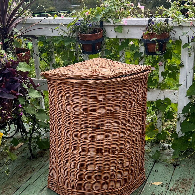 Wicker Corner Shelf - Etsy