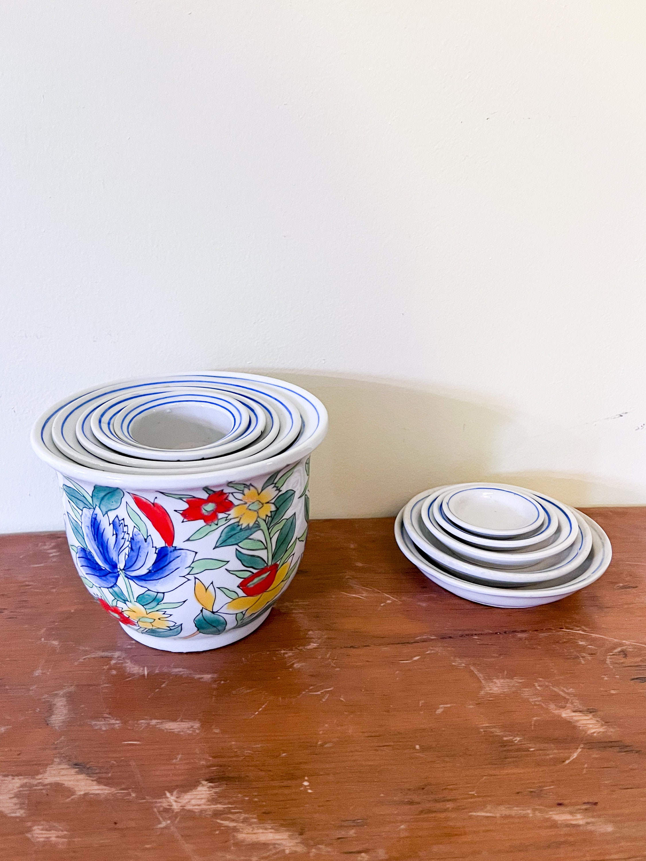 Vintage Set of 5 Hand Painted Nesting Pottery Planters - Etsy