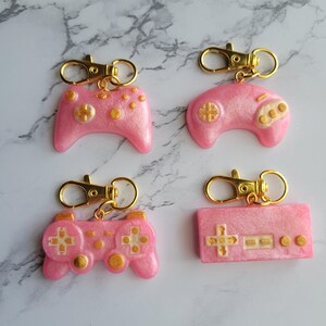 Gamer Keychain, Gamer, Pink Keychain, Cute Controller - Etsy