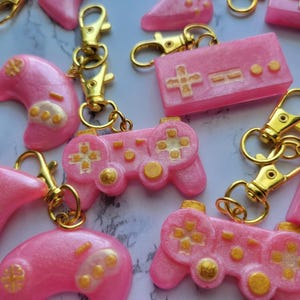 Gamer Keychain, Gamer, Pink Keychain, Cute Controller - Etsy