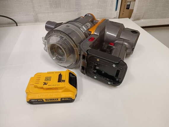 Dyson Dc16