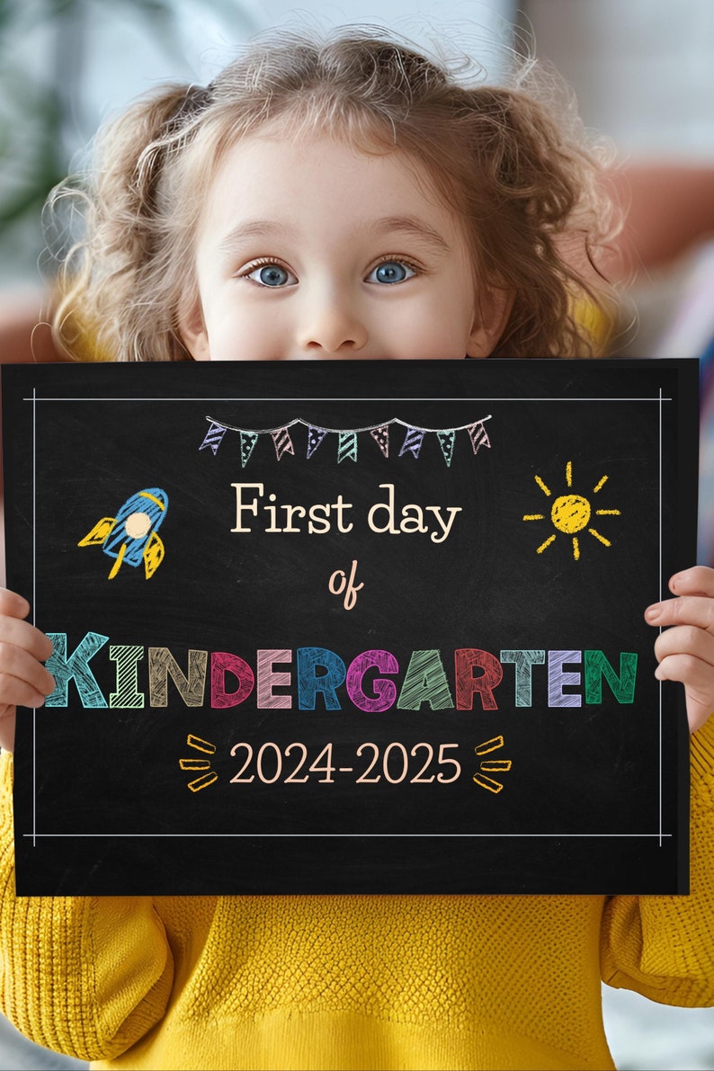 First Day of Kindergarten Chalkboard Sign Photo Prop Printable Digital ...