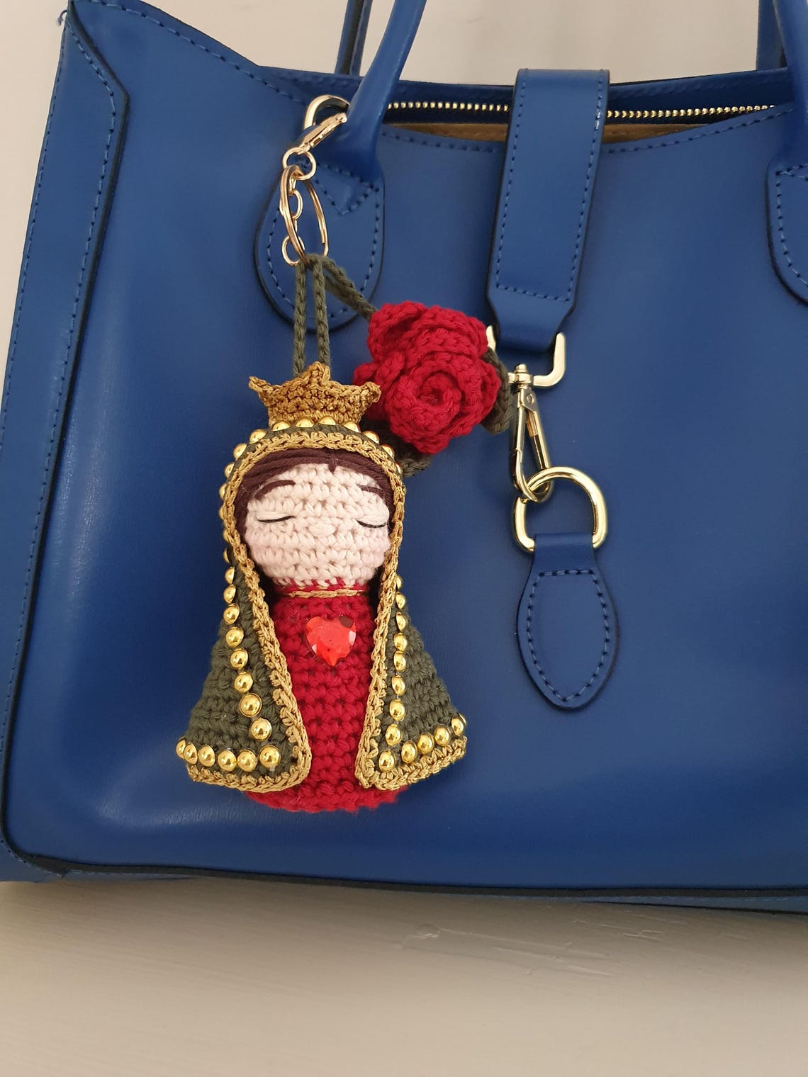 Crochet Virgin Mary Keychain, Sacred Heart of Jesus, Catholic Gift - Etsy