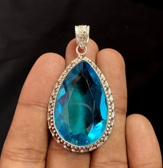 Blue topaz pendant necklace store
