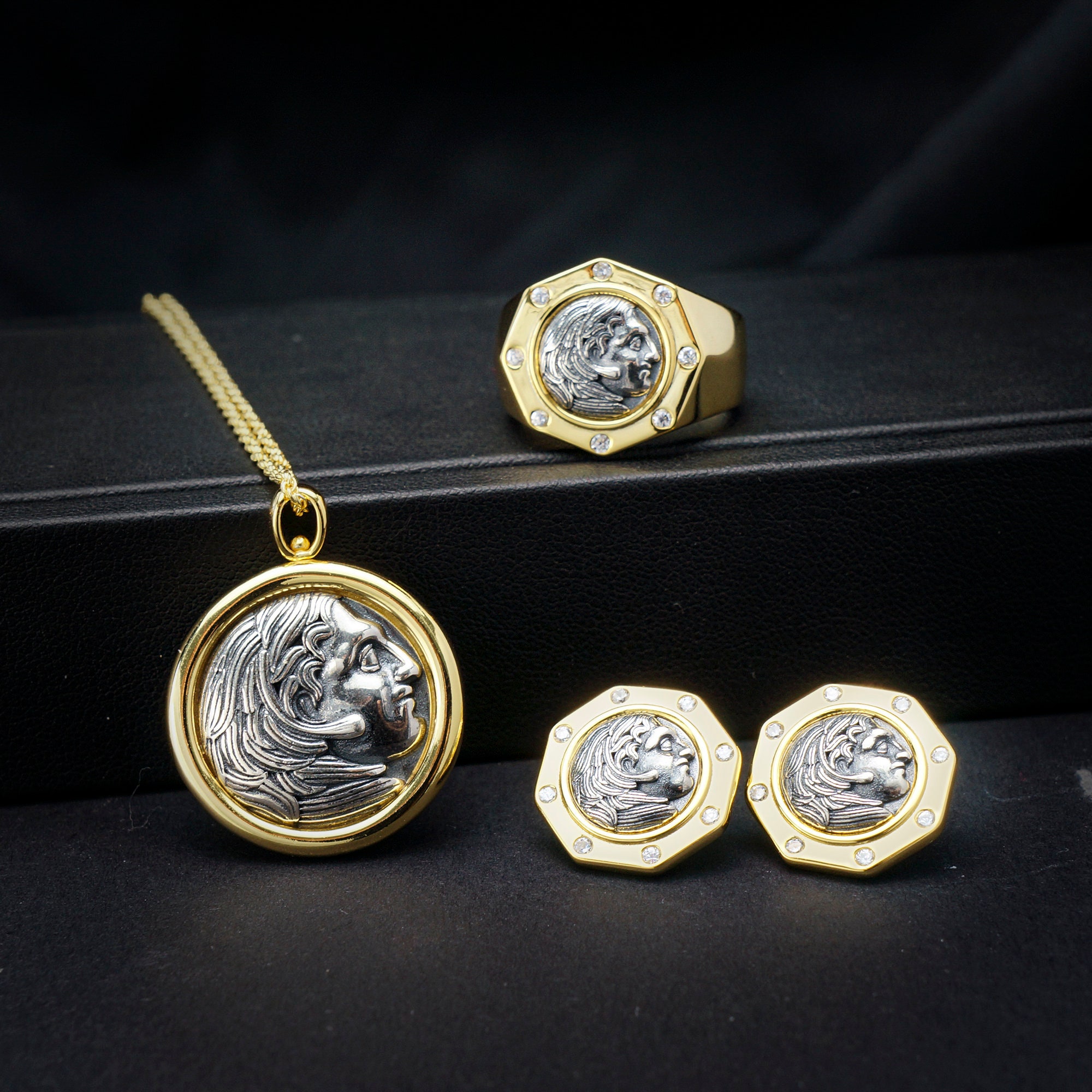 Coin Ring of Hercules Gold Signet Ring Vintage Boho Coin Ring Intaglio ...