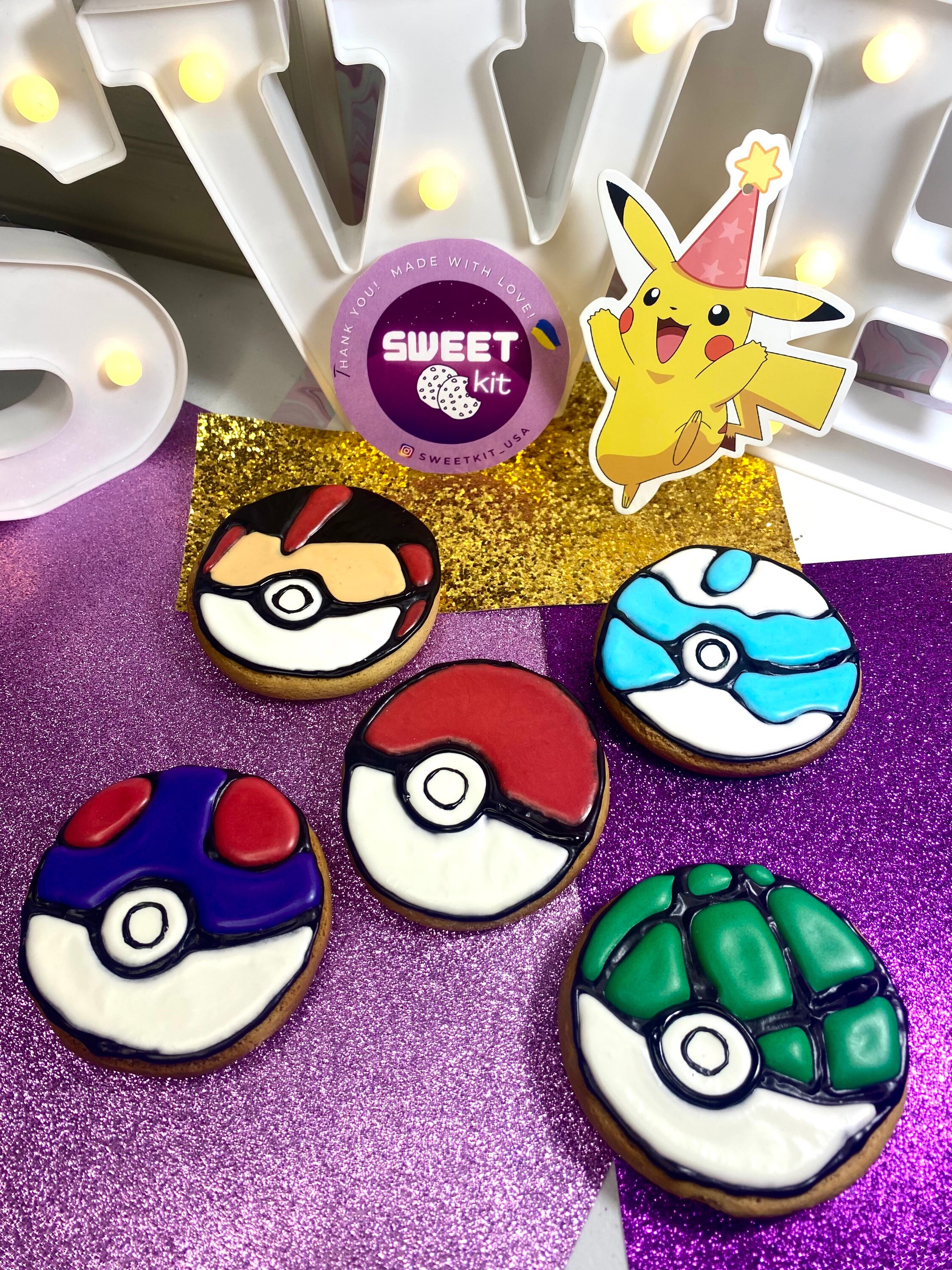 Pokeball Cookies