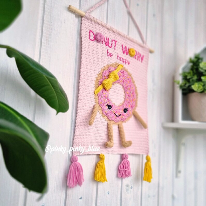 Donut Wall Hanging Crochet Pattern - Etsy
