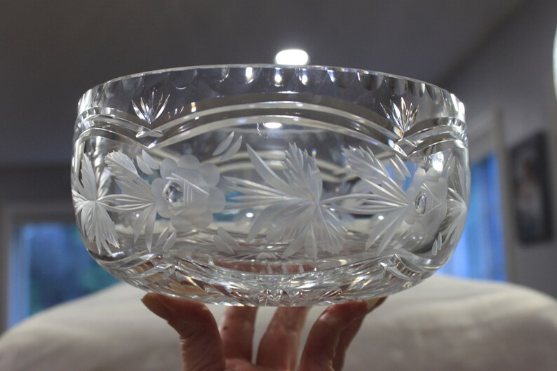 Heavy Serving Bowl Made With Cut Glass or Crystal in Floral Leaf ...