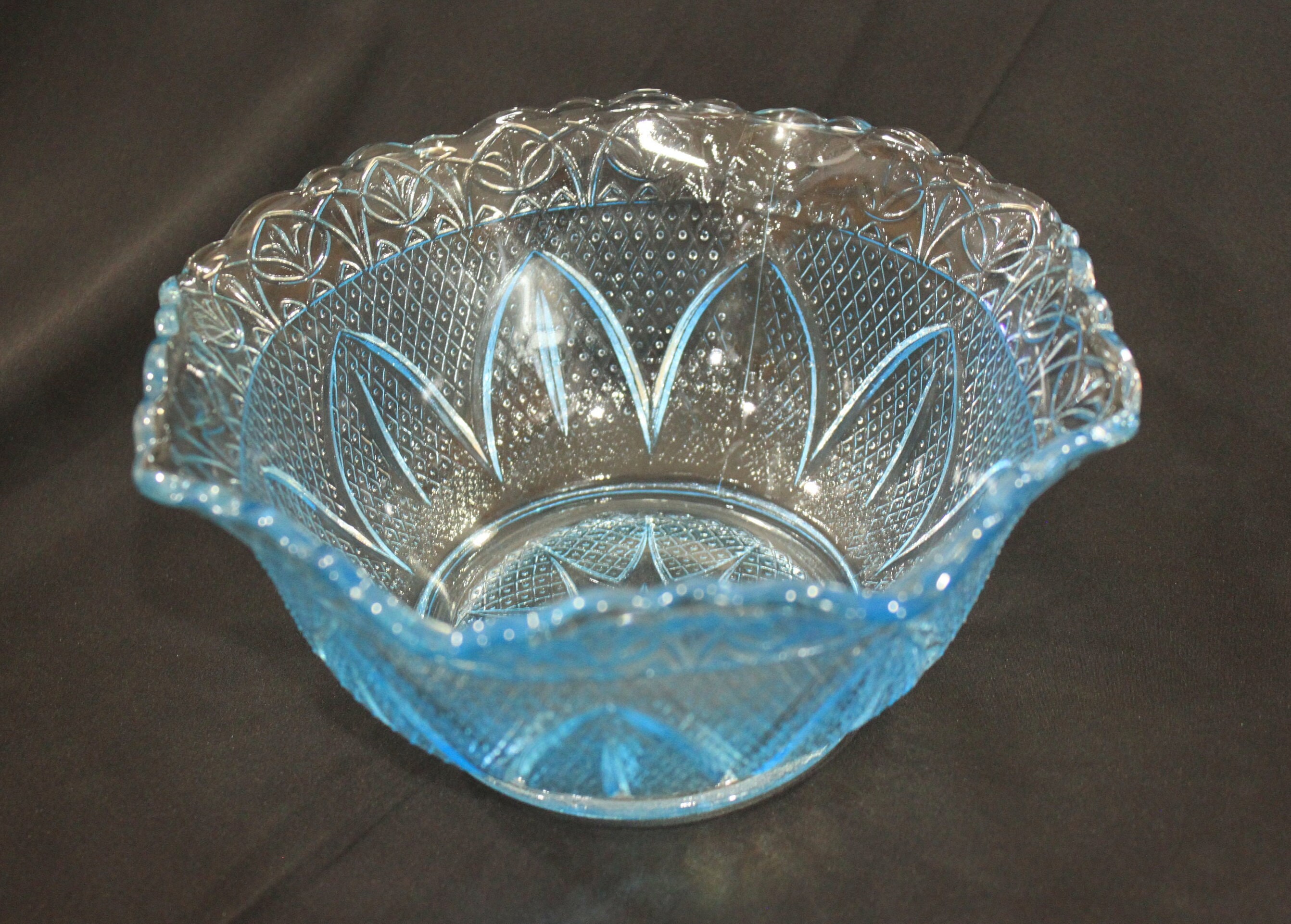 Vintage Fenton Princess House Pattern Decorative Bowl With Scalloped ...
