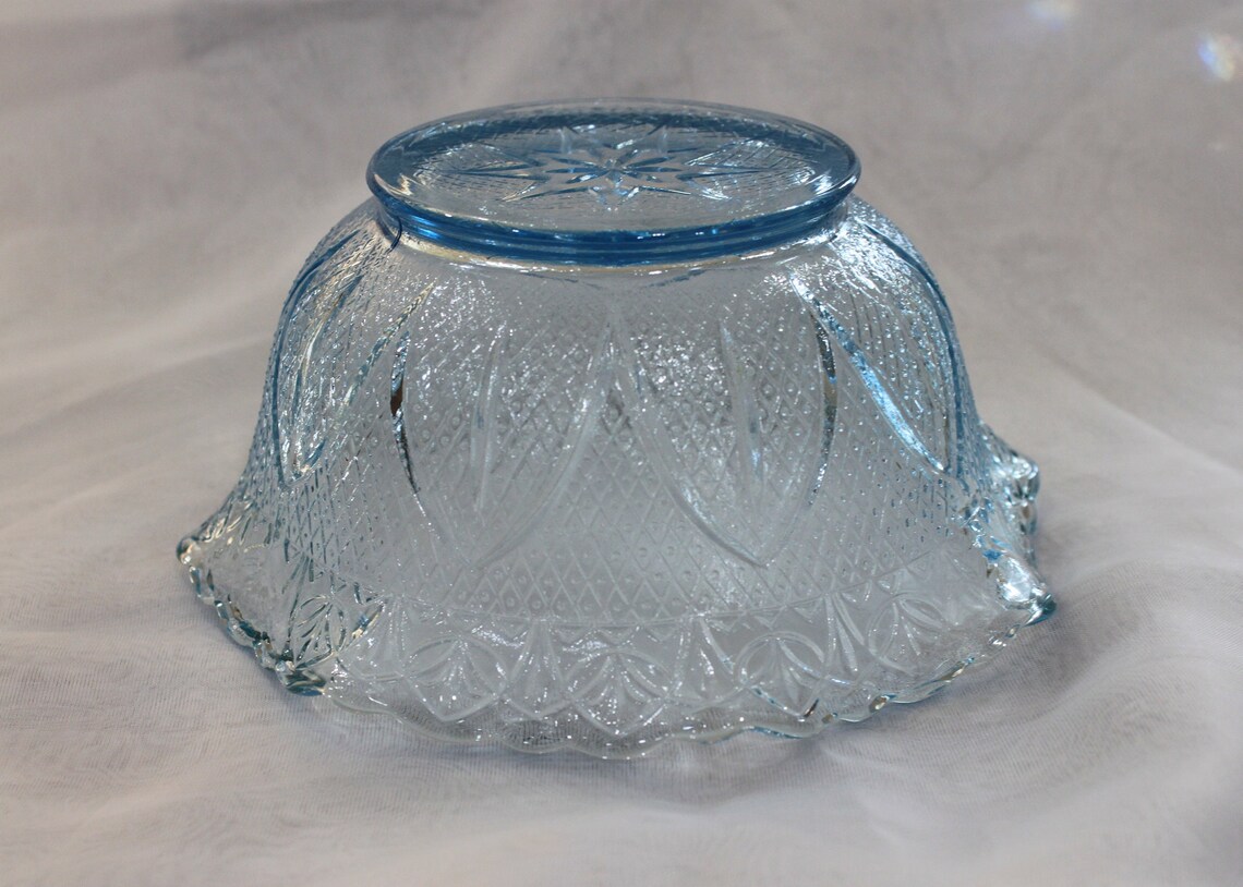 Vintage Fenton Princess House Pattern Decorative Bowl With Scalloped ...