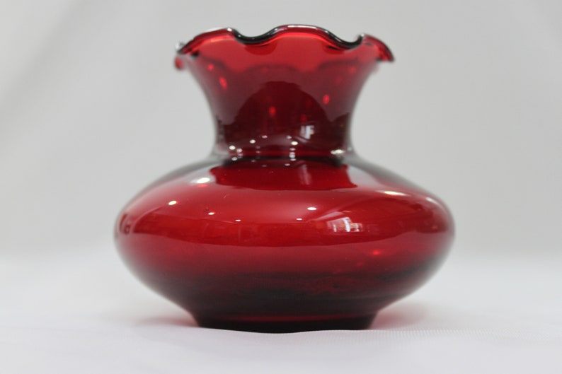 Anchor Hocking Glass Vase Royal Ruby Red Small Vintage Ruffled - Etsy