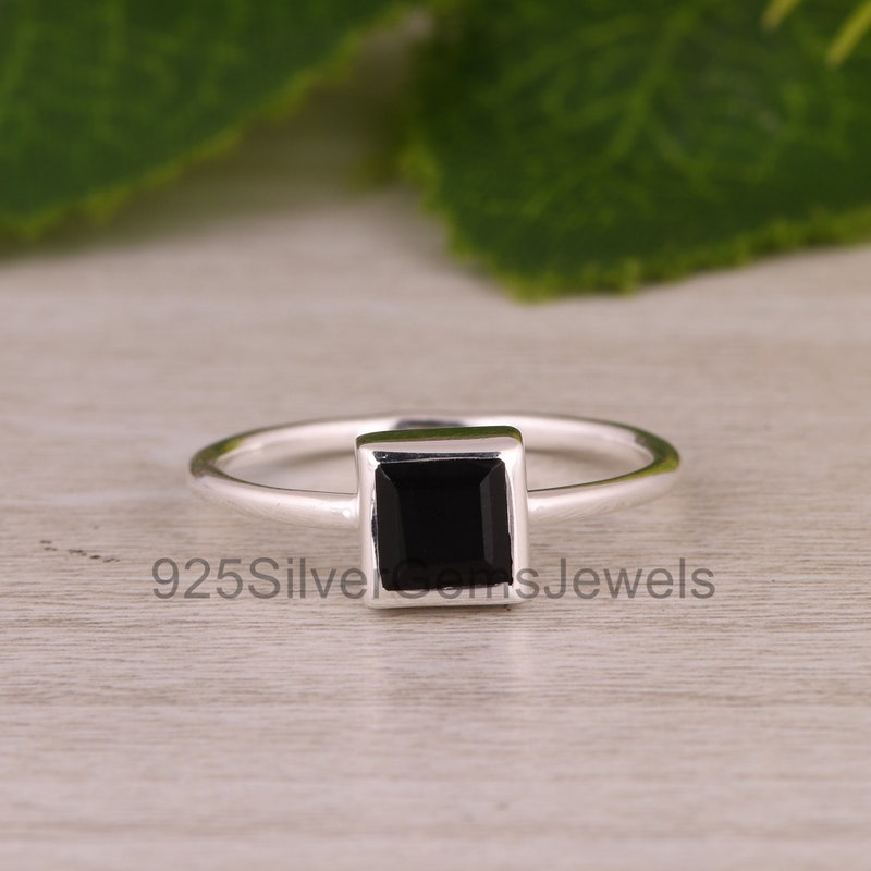 Square Stone Ring - Etsy