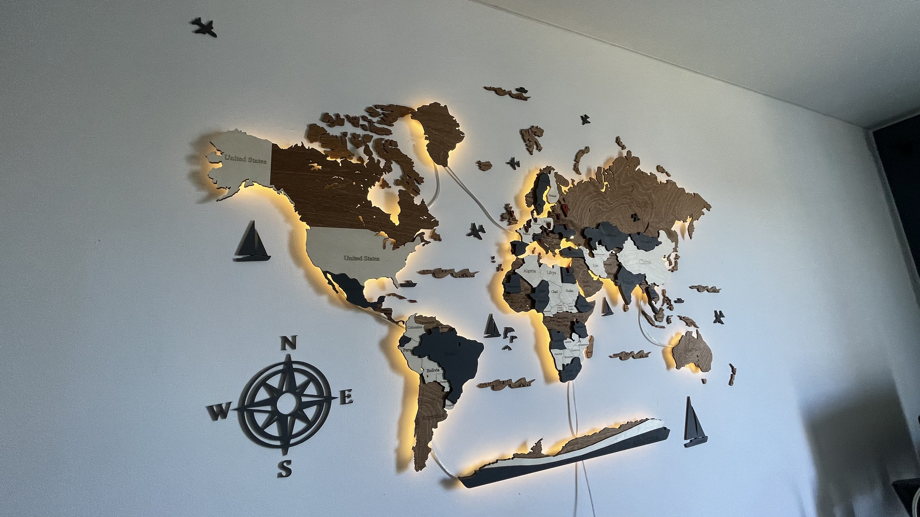 Wooden 3D World Map LED - Etsy