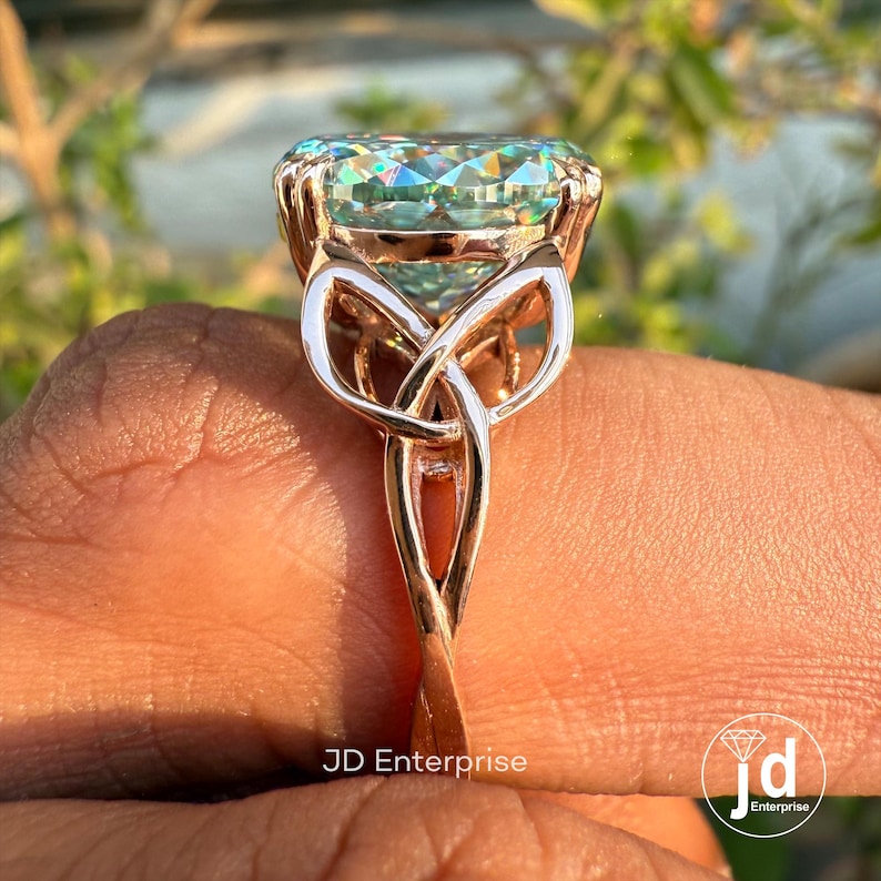 7.70 CT Cyan Blue Portuguese Cut Moissanite Ring, Antique Diamond ...