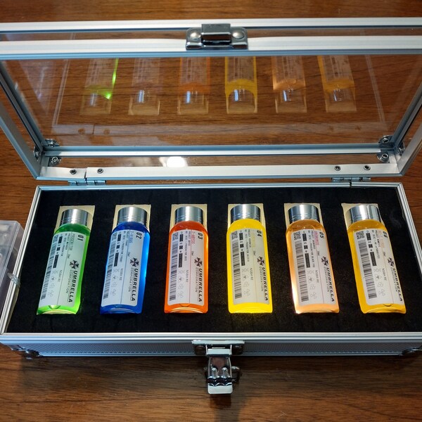 Case With Vials - Etsy