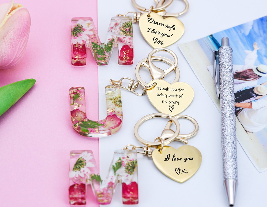 Customized Floral Letter Resin Keychain，women's Keyring，gift for Mom ...