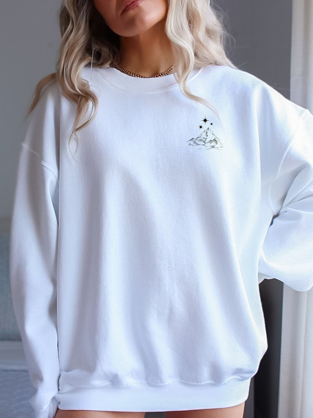 Illyrian Mountains Sweatshirt, the Night Court Sweatshirt, Velaris ...
