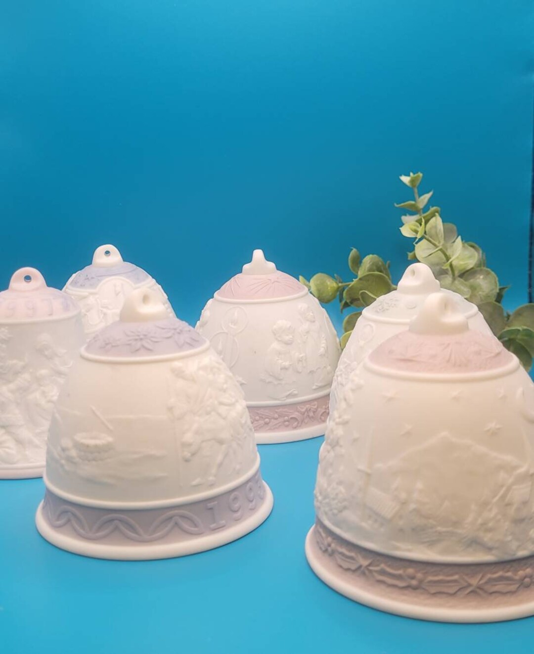 Vintage Collectible Lladro Christmas Bells 1990, 1992, 1993, 1996 Sold ...