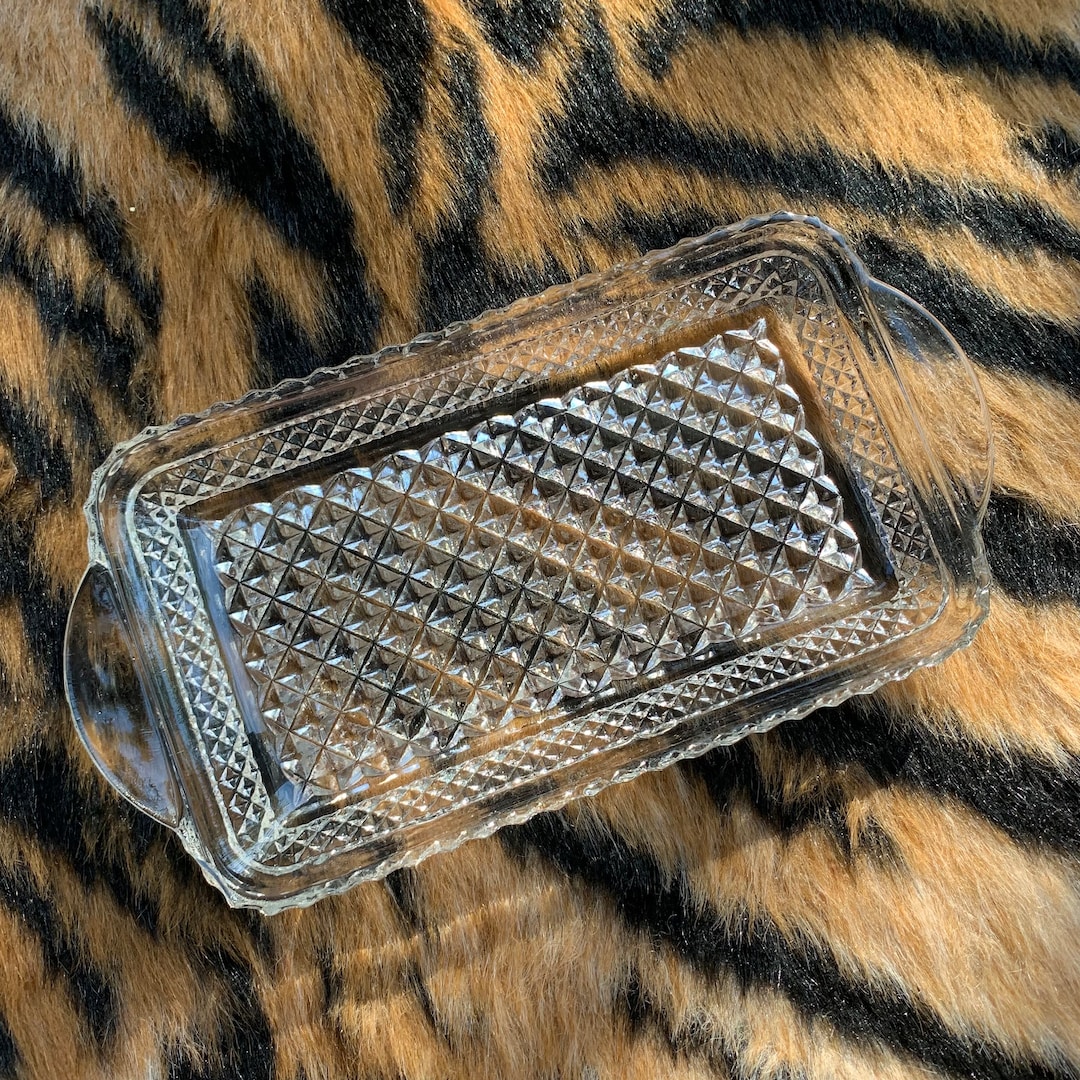 Vintage Anchor Hocking Wexford Decorative Rectangular Press Cut Clear ...