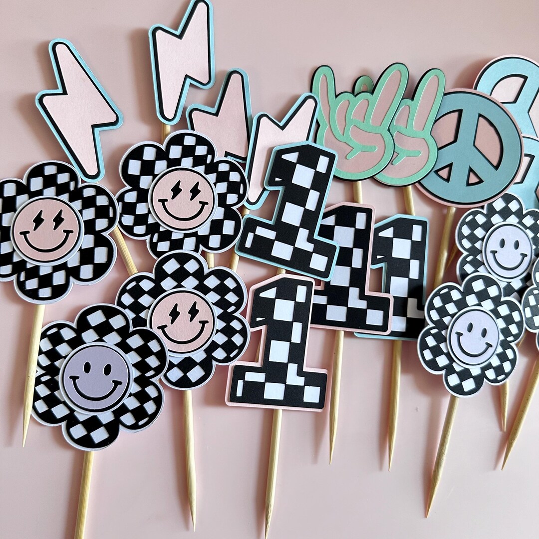 Smiley Face Cupcake Toppers | Checkered Cake Picks | Rad Party ...