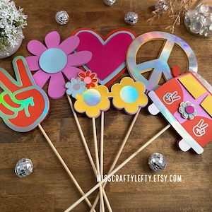 Tall Groovy Centerpieces | Retro Party Decorations | 70’s Theme Table ...