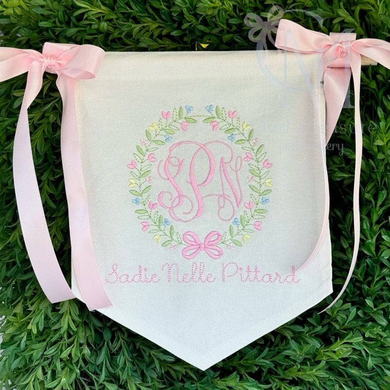 Floral Monogram Wreath Machine Embroidery Design - Etsy