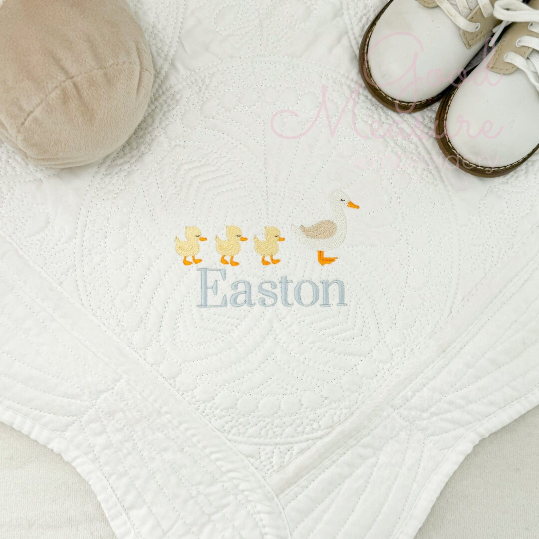 Mama Duck and Ducklings Machine Embroidery Design - Etsy