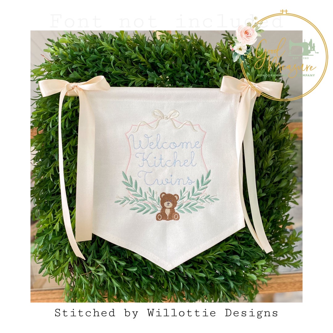 Baby Bear and Branches Monogram Floral Crest Stitch Machine Embroidery ...