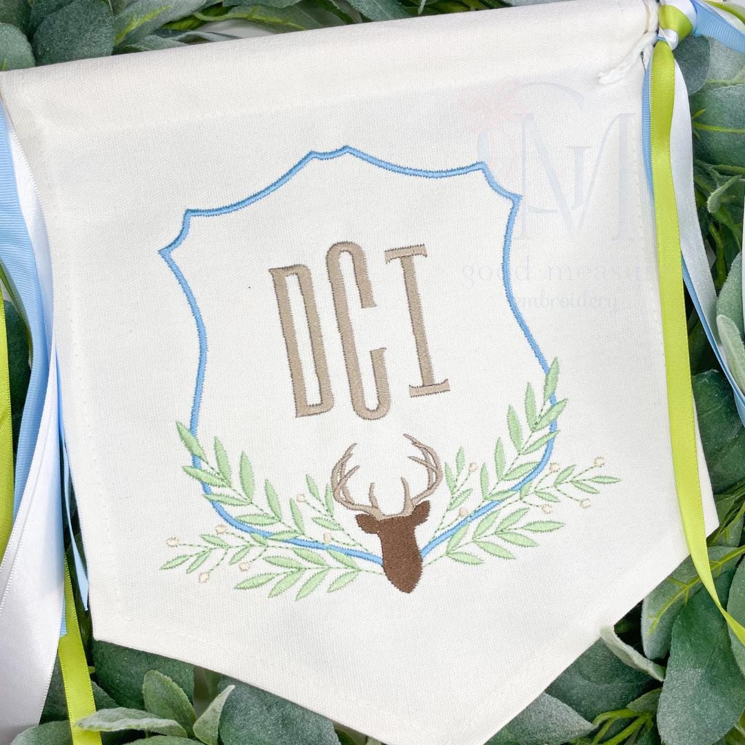 Deer and Branches Crest Machine Embroidery Design - Etsy