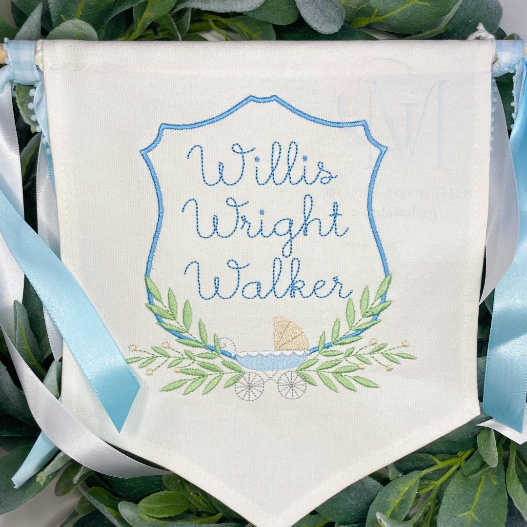 Carriage and Branches Crest Machine Embroidery Design - Etsy