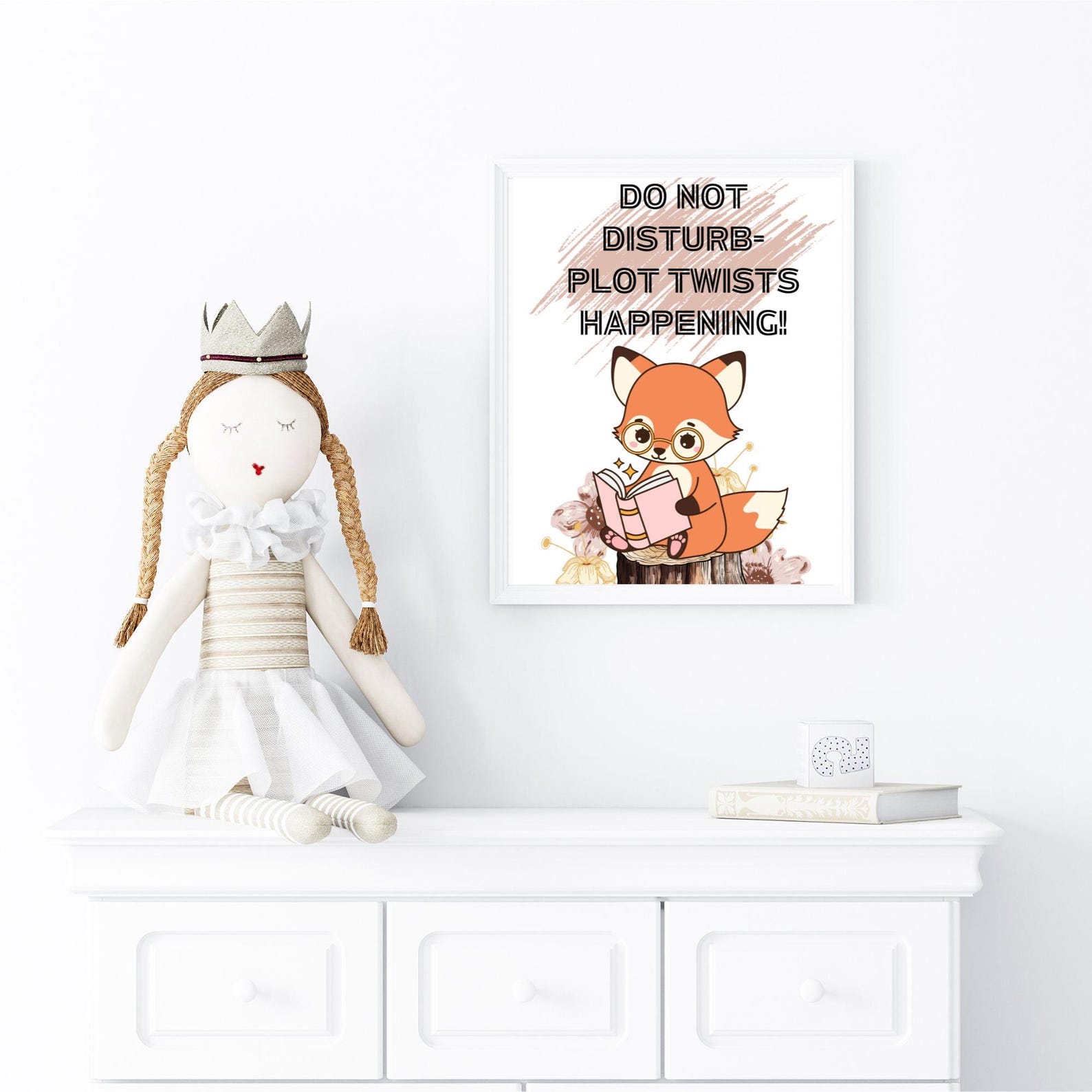 Do Not Disturb - Plot Twists Happening - Printable Wall Art - Etsy